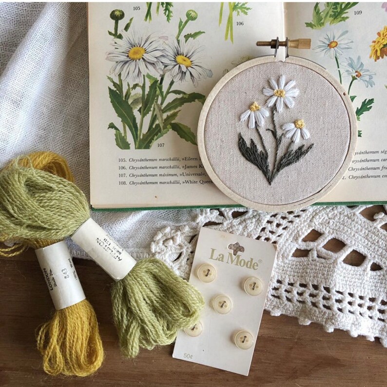 Daisy Embroidery Pattern - Etsy