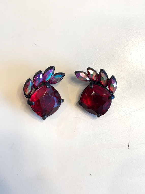 Rare Claudette Siam Red Ab Gripoux Prong Cabochon Cli… - Gem