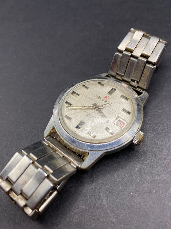 Silver Dial Vintage Helbross Invincible Watch - Gem