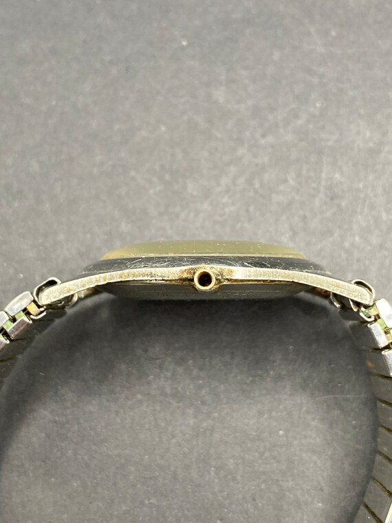 Vintage Bulova Tin watch - Gem