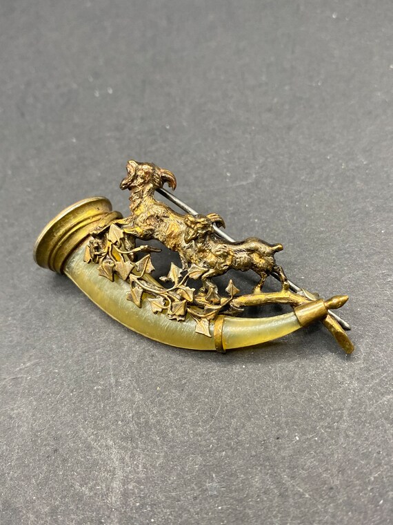 very unusual antique 19th - Gem