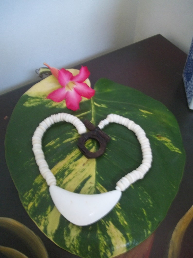 Guam Chamoru Sinahi Necklace Guahan Indigenous Carved Hima | Etsy