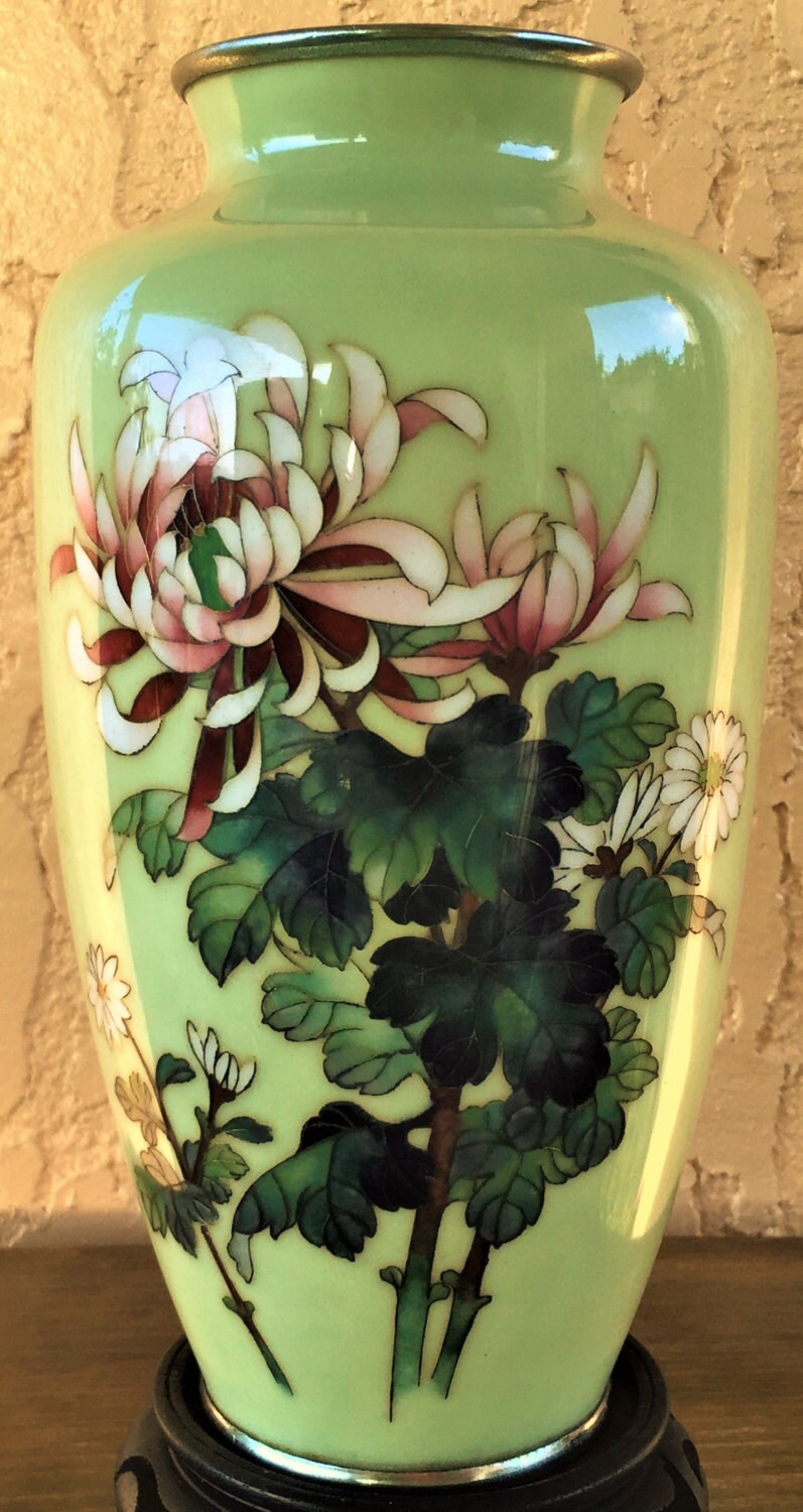 有線七宝 Yusen Shippo Silver Wire Cloisonne Large Yellow Vase 葵 Malva Pink ...