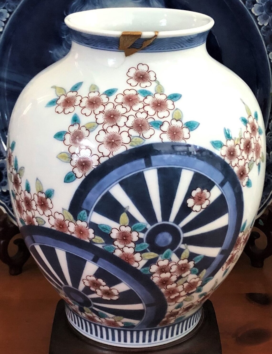 Imaemon Imaizumi XII 鍋島焼 Iro-nabeshima Vase 菊 Kiku Chrysant - Etsy