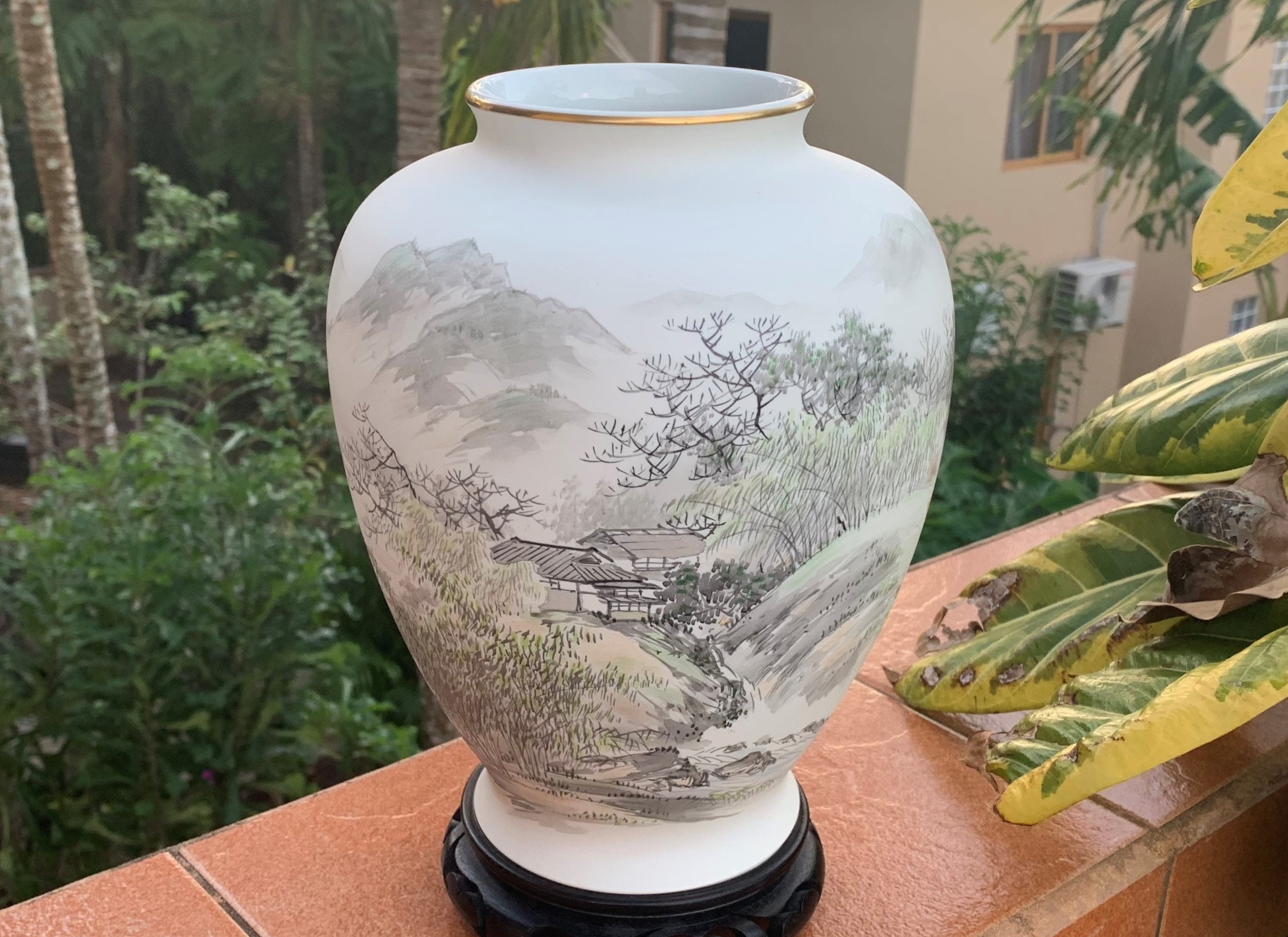 Fukagawa Sei Grisaille Black & White Vase 山水 Sansui Mountain Landscape ...