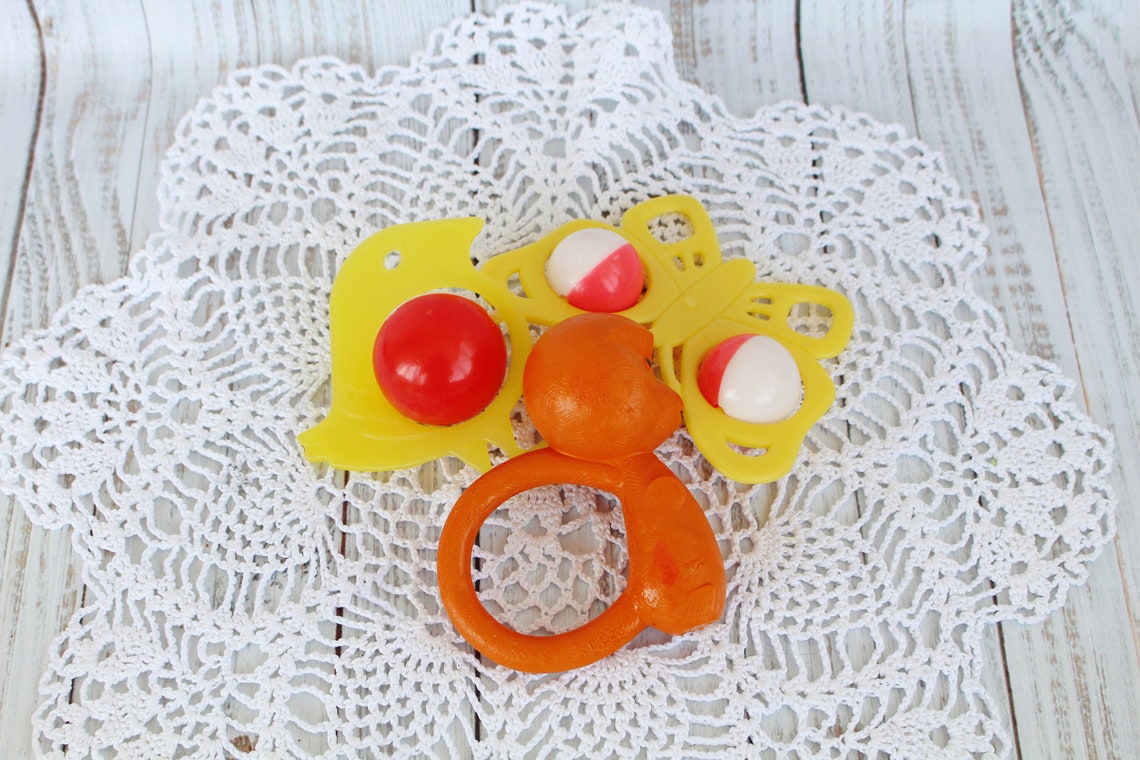 Vintage Baby Toys Little Baby Toy Plastic Trattle Toy Baby Rattle ...