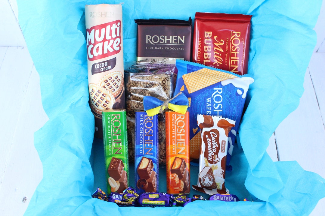 Gift Sweet Box of Sweets Holiday Gift Family Tea Party Friends Meeting ...