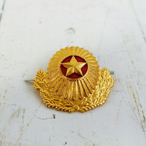 Cockade Pin - Etsy