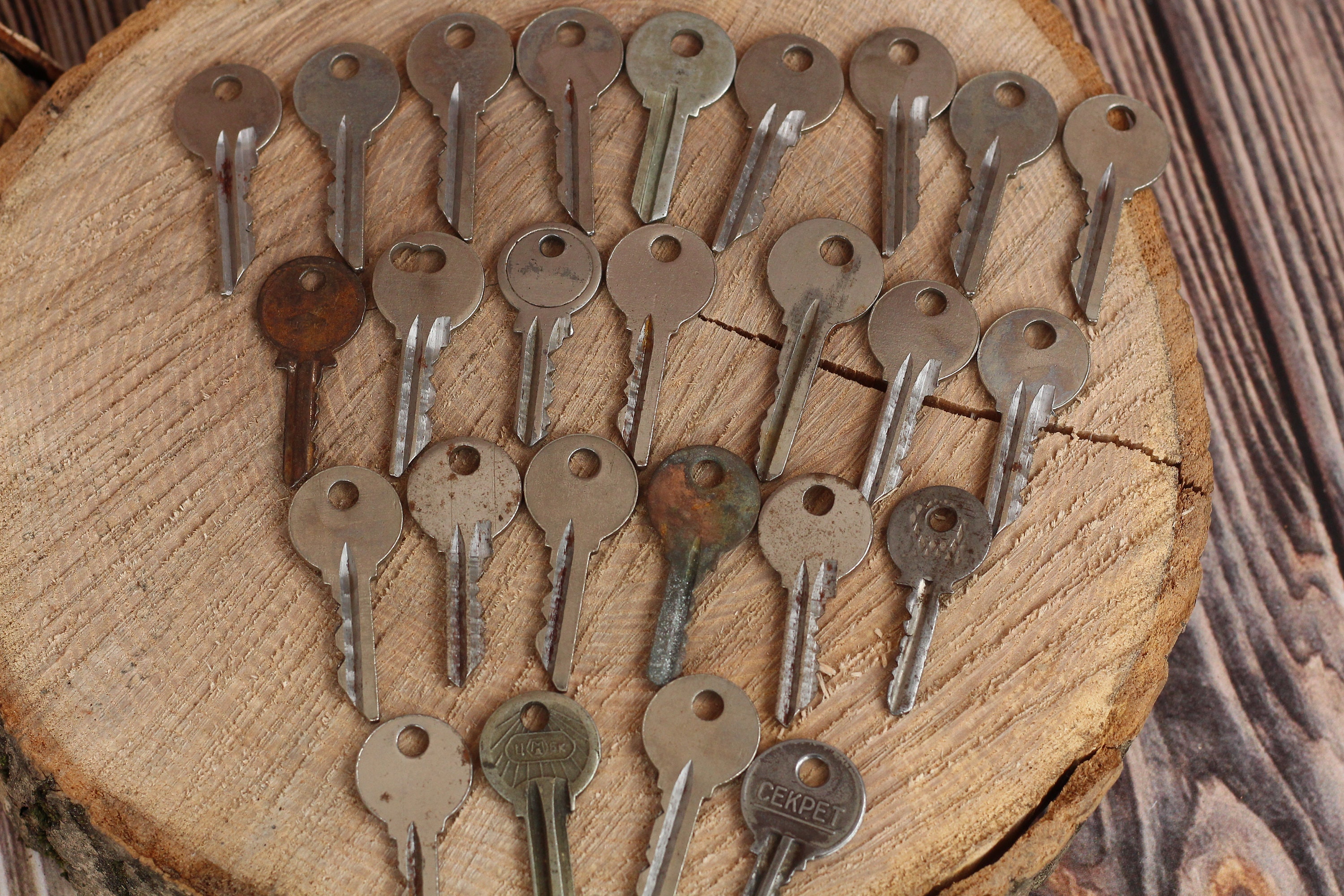 Vintage Metal Keys Antique Skeleton Key Ture Door Keys Bunch | Etsy