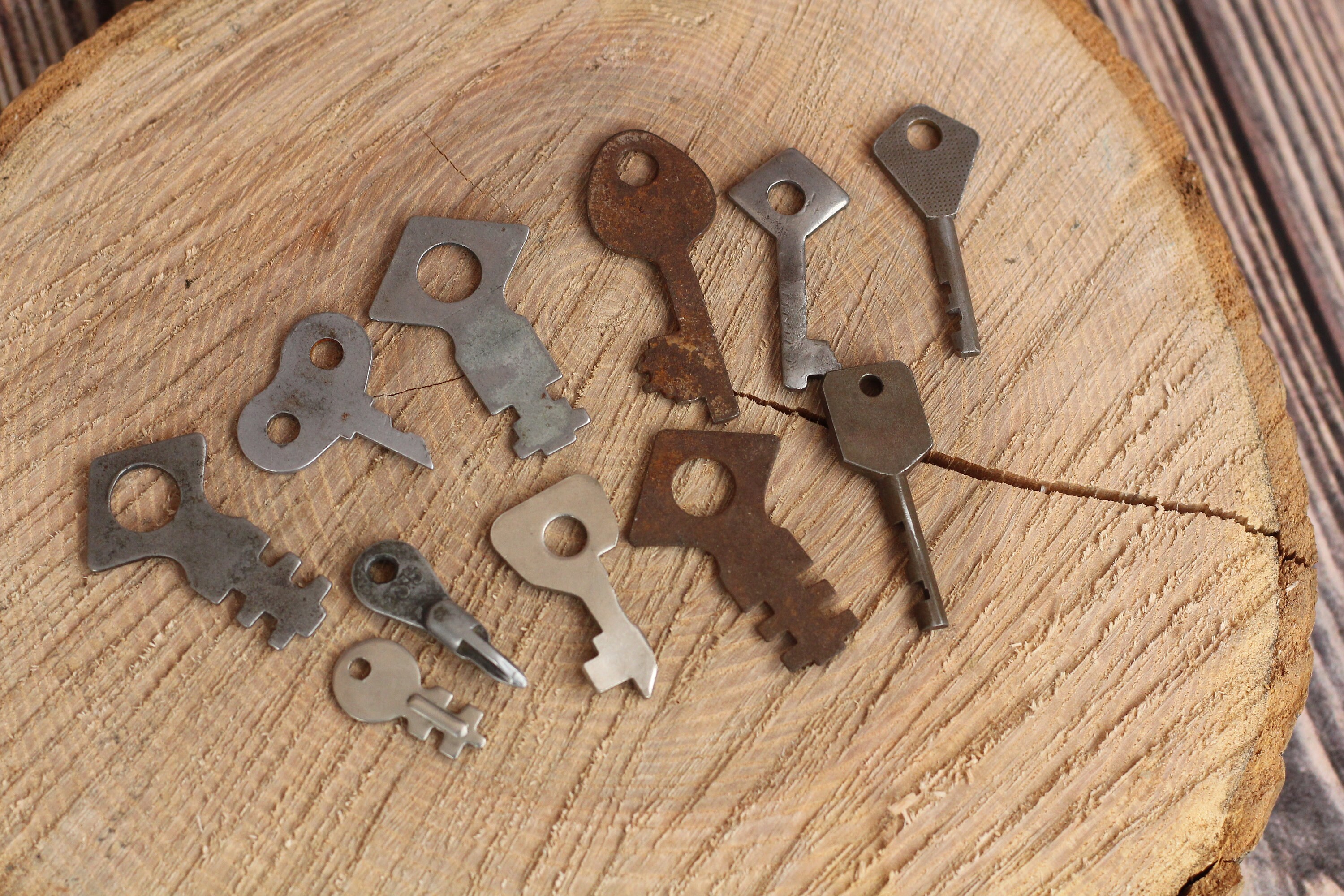 Vintage Soviet Metal Keys Small Antique Keys Retro Cabinet Key | Etsy
