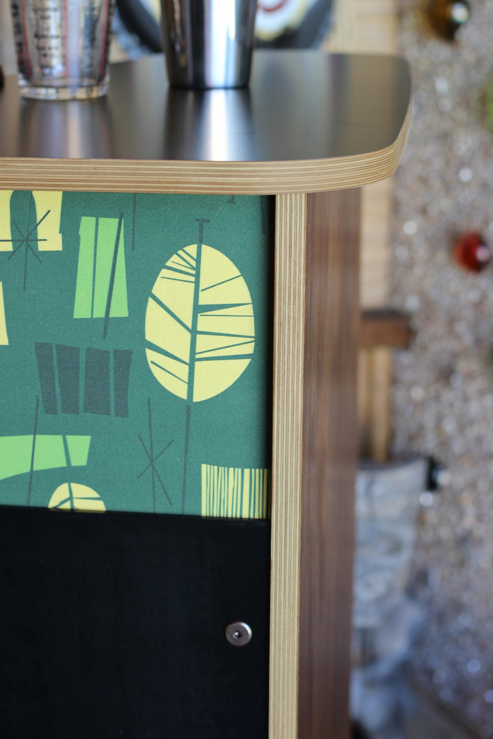 Home Tiki Bar, Mid Century Modern Bar, Reception Desk, Front Desk ...