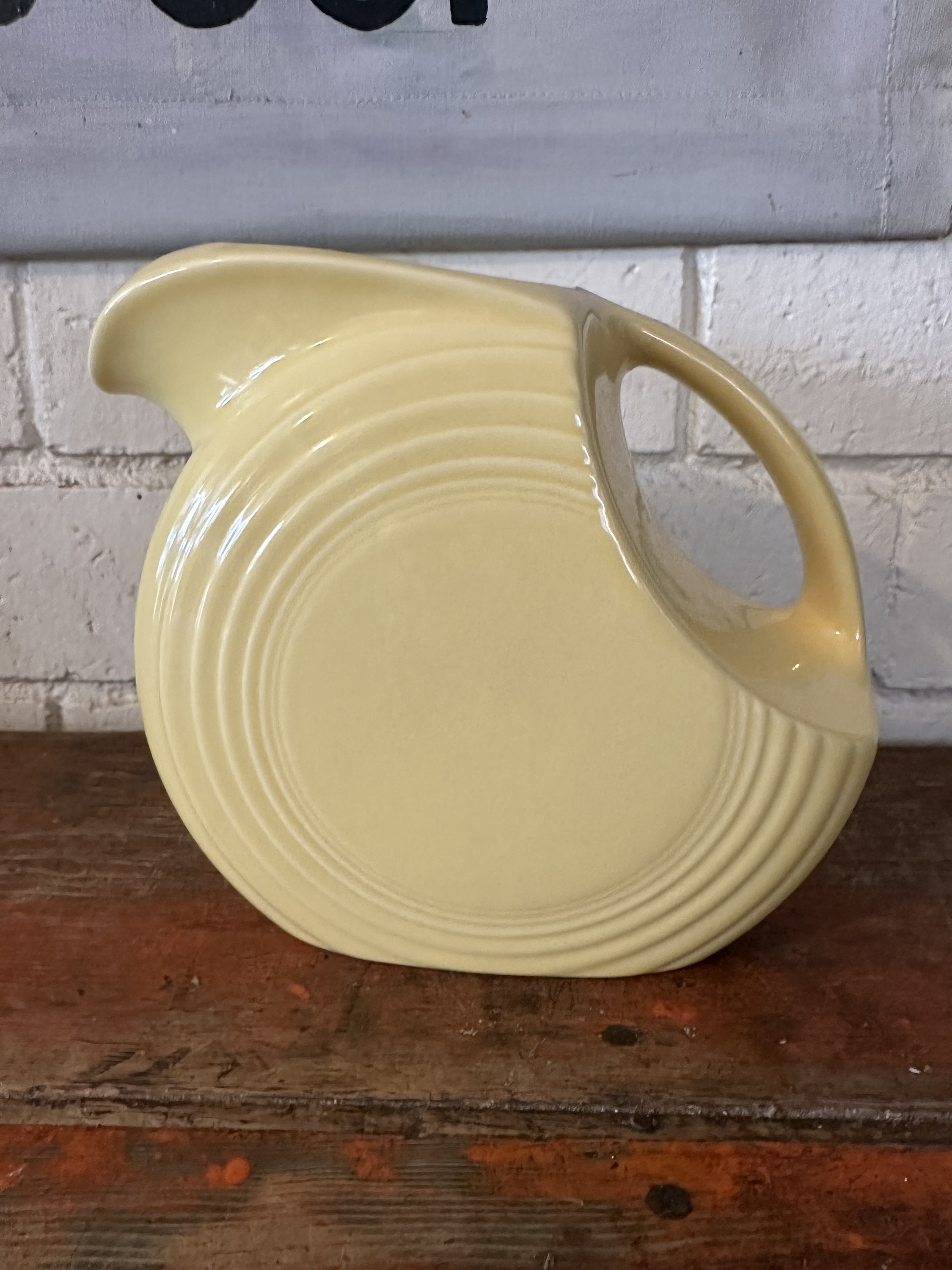 Fiestaware Pale Yellow Disc Fiesta Disk Pitcher Retired Light - Etsy