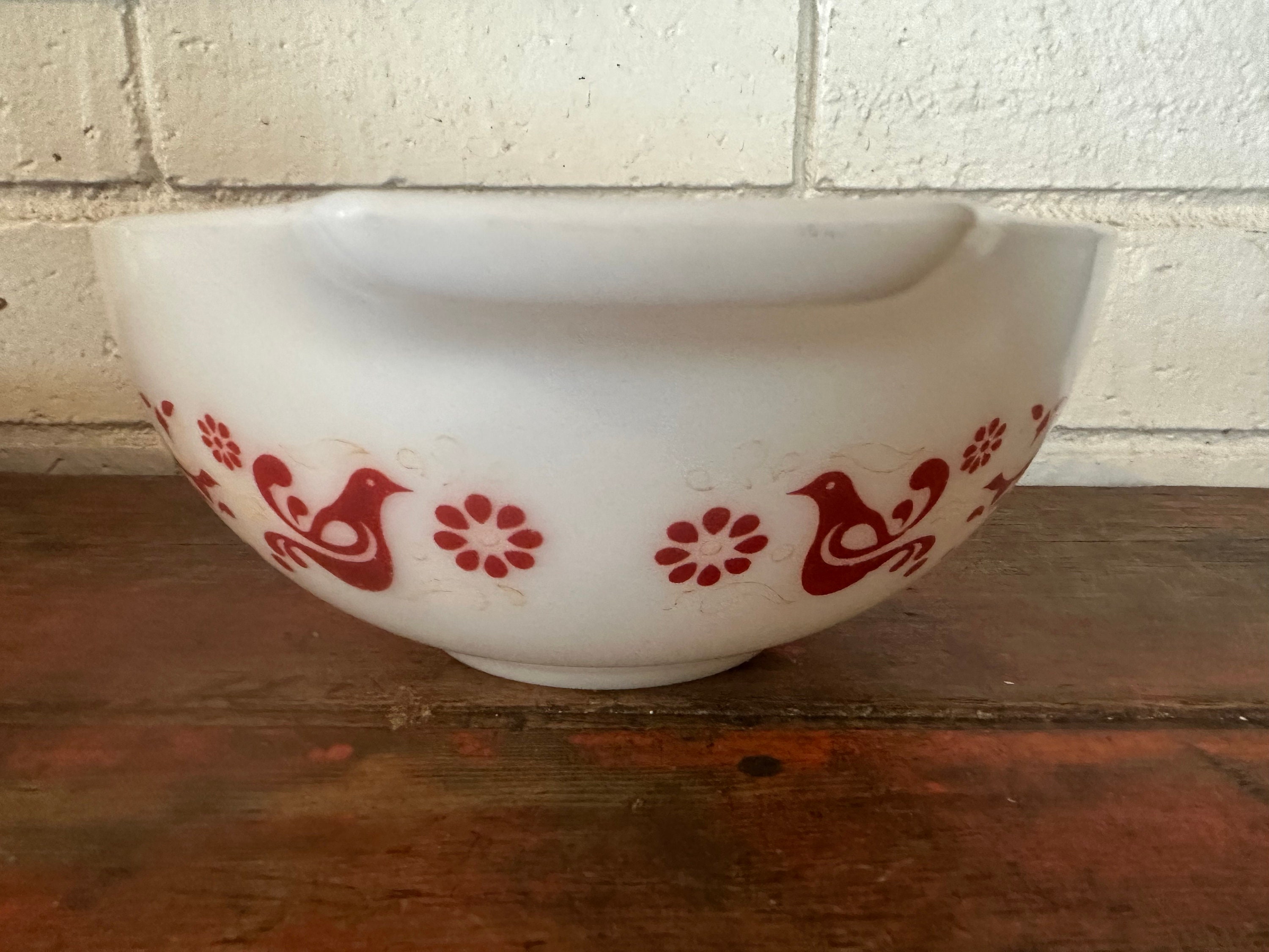 Vintage Pyrex Friendship Bird Red Yellow Orange Cinderella - Etsy