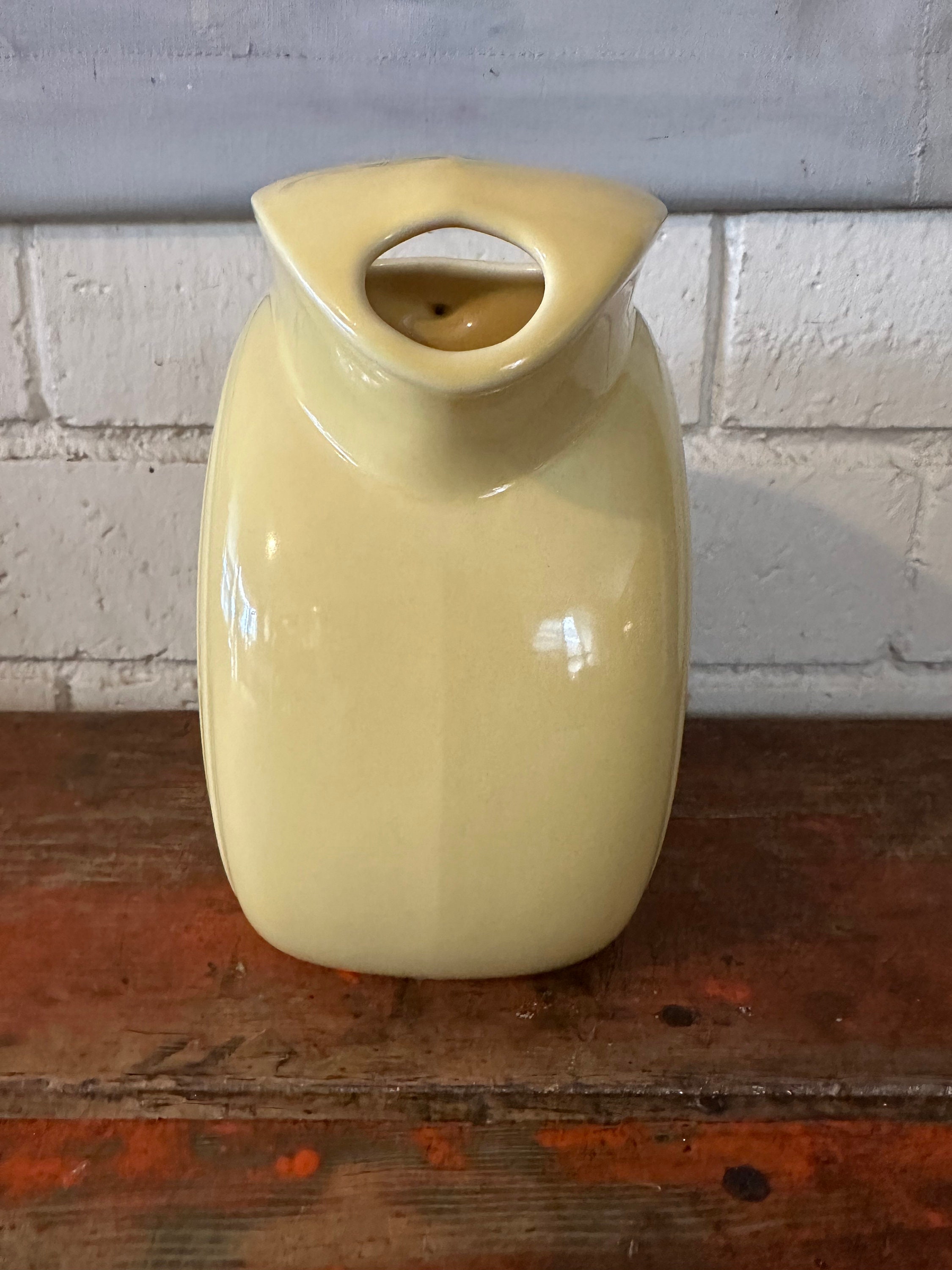 Fiestaware Pale Yellow Disc Fiesta Disk Pitcher Retired Light - Etsy