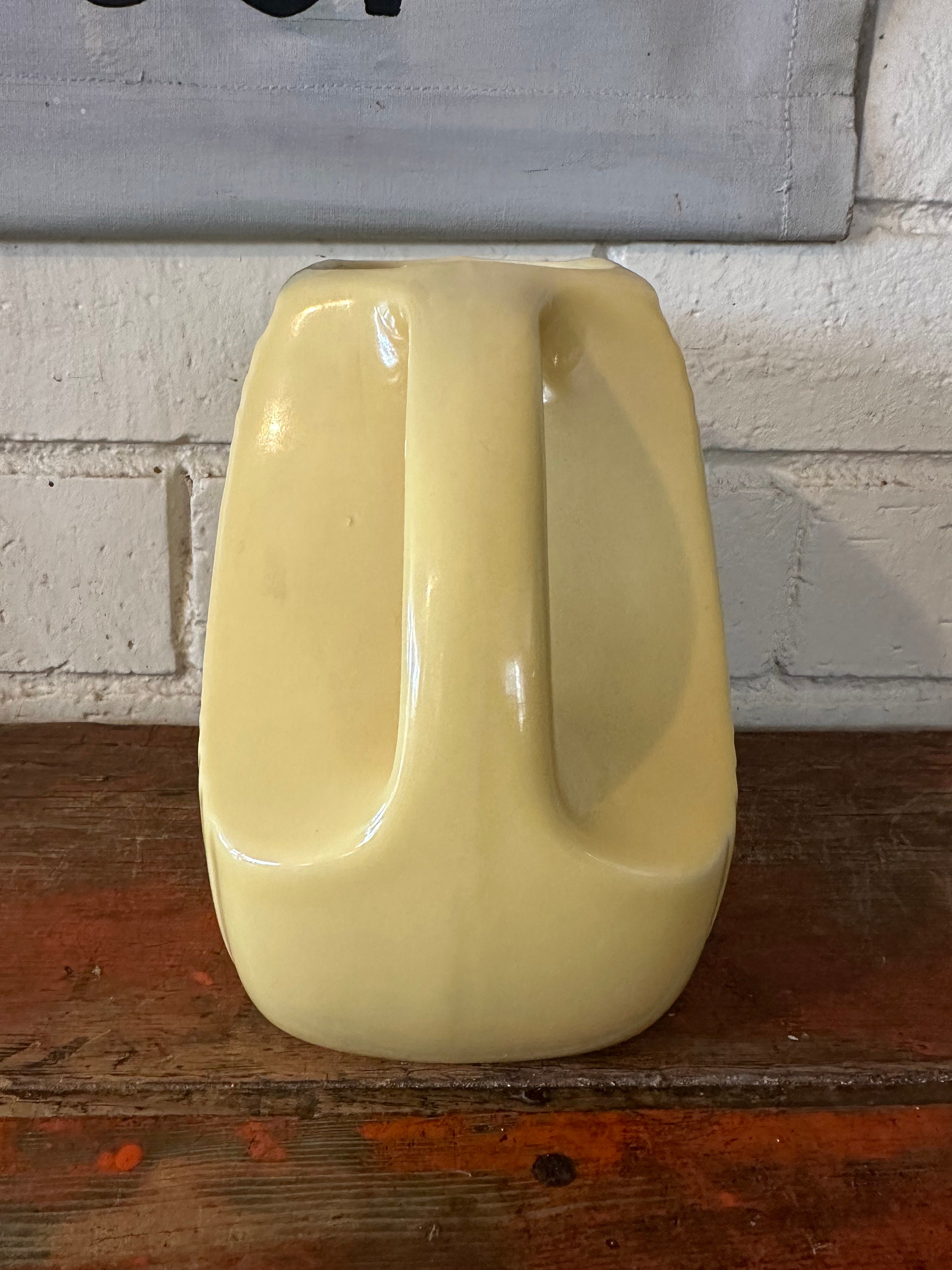 Fiestaware Pale Yellow Disc Fiesta Disk Pitcher Retired Light - Etsy
