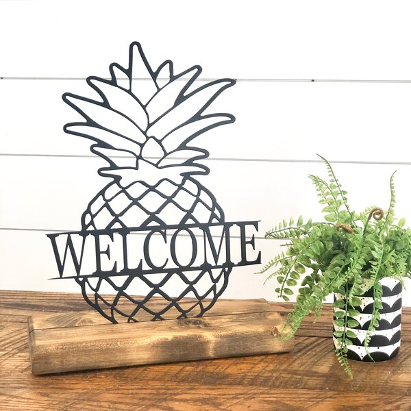 Pineapple Welcome Sign - Etsy