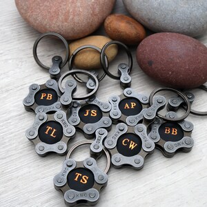Personalised Bicycle Chain Link Keychain - Bike Chain Keyring - Gifts ...