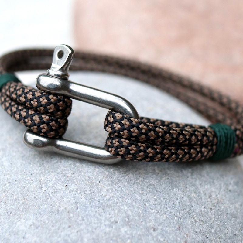 Shackle Bracelet - Etsy