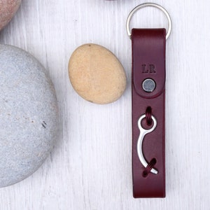 Personalised Leather Keyring With Genuine Parachute Closing Pin - Gifts ...