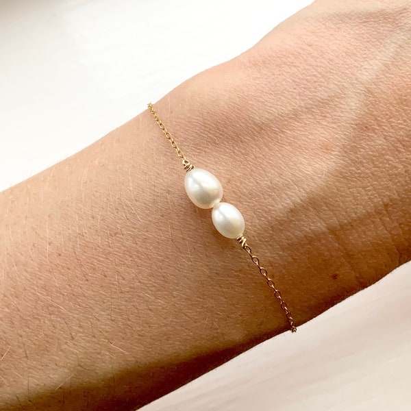 Pearl Chain Bracelet - Etsy