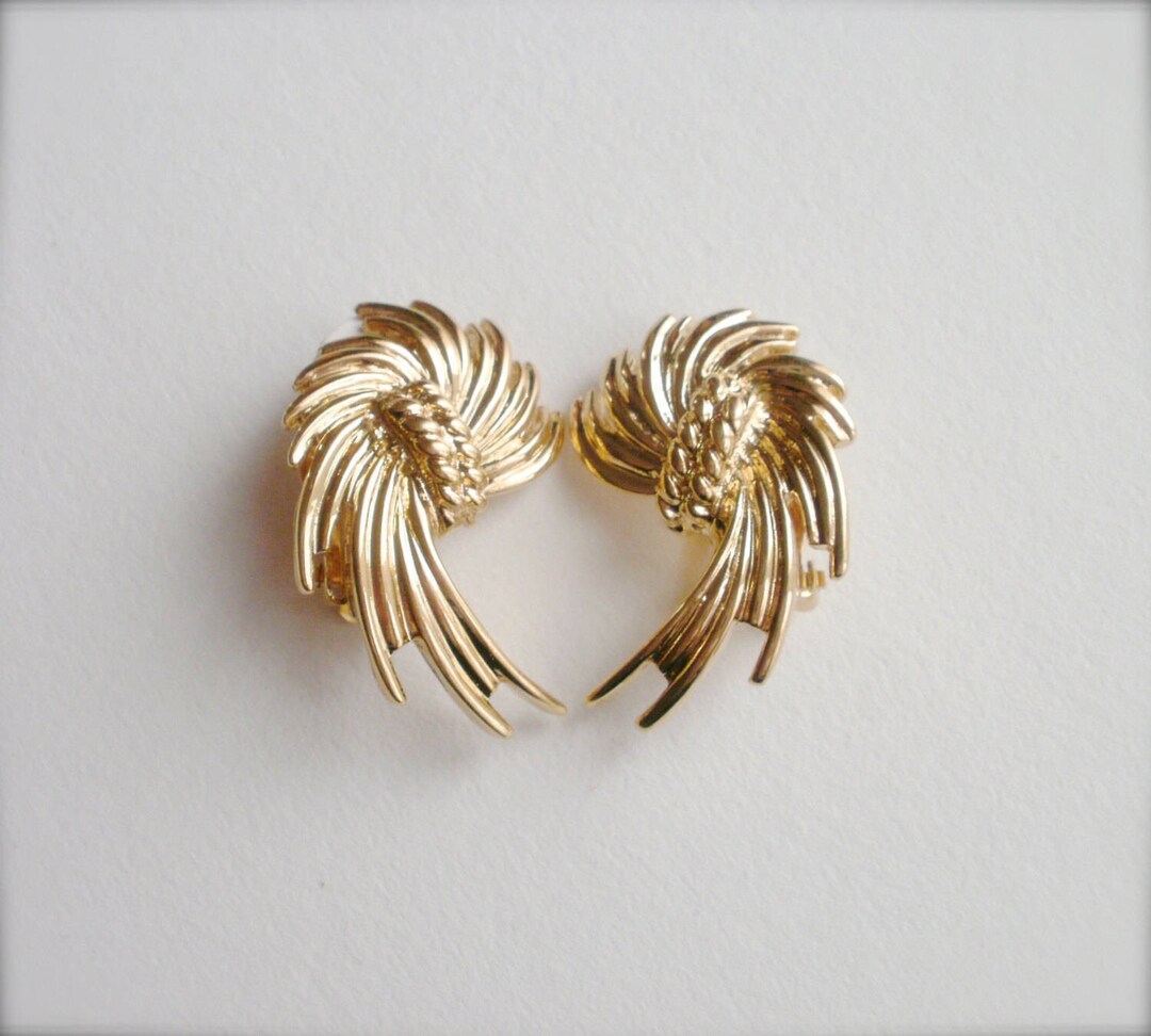 D'ORLAN Clip on Earrings, Vintage Signed D'orlan Gold Tone Earrings ...