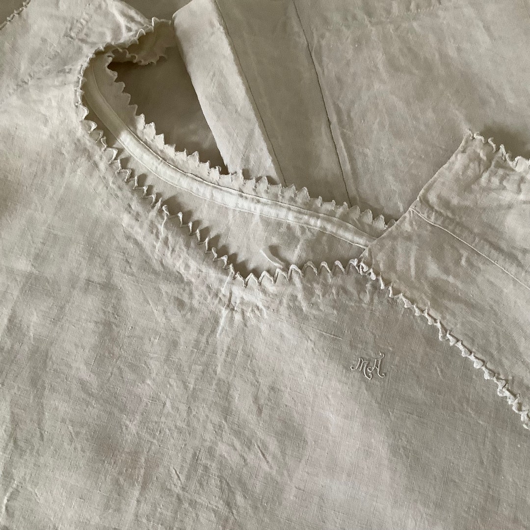 Lovely Antique French Linen Night Dressing Gown Peasant Smock Shirt ...