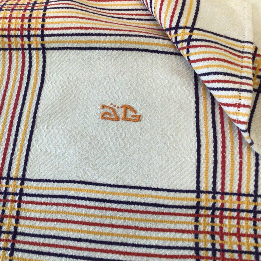Fun Set of 6 Vintage French Woven Plaid Navy Red Yellow Napkins Deco ...