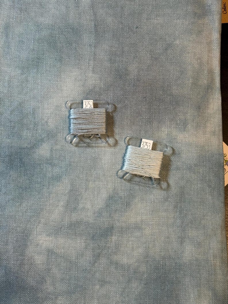 Winter Sea Linen ( 32, 36, or 40 Count) by Mani Di Donna (1/8th Yard ...