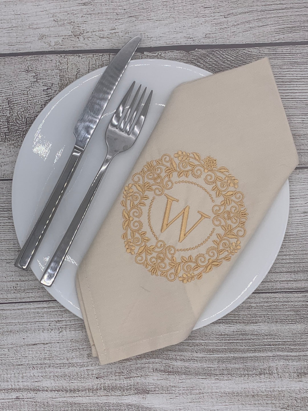 Elegant Linen Embroidered Dinner Napkin | Custom Personalized Napkins ...