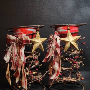 Primitive Rusty Spring Candle Holders. Metal Rustic Country Style ...