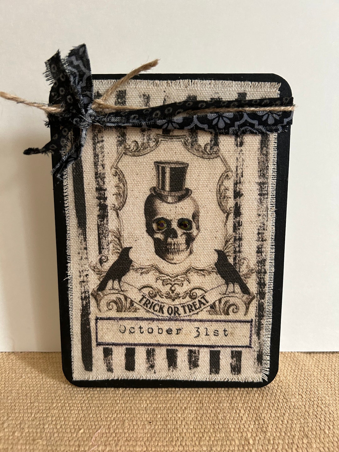 Halloween Skull Sign, Halloween Skull and Crows Sign, Distressed ...