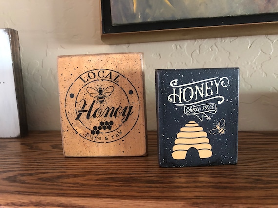 Bee Shelf Sitters Honey Bee Shelf Sitter Farmhouse Bee - Etsy