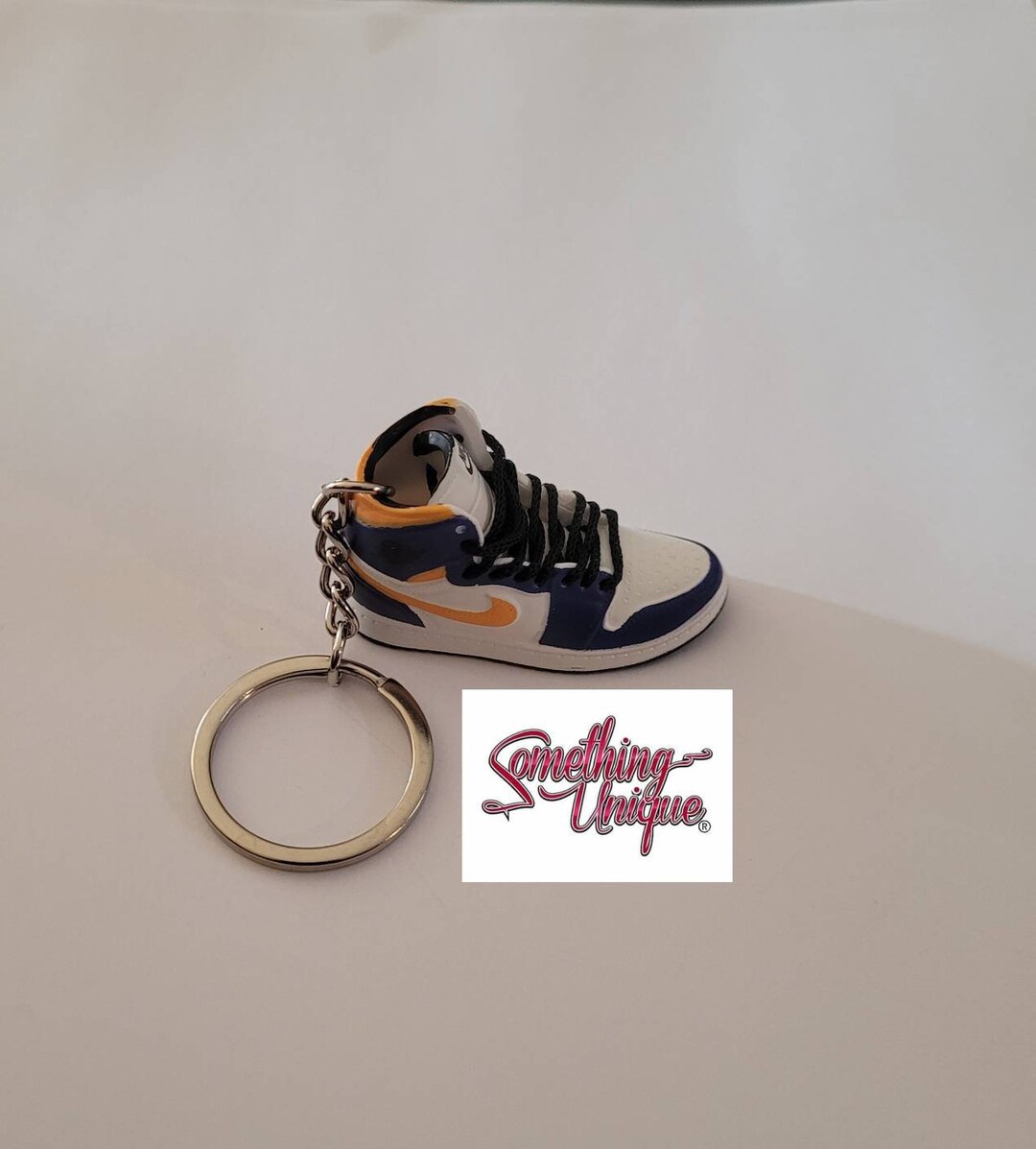 Mini Shoe Keychain - Etsy