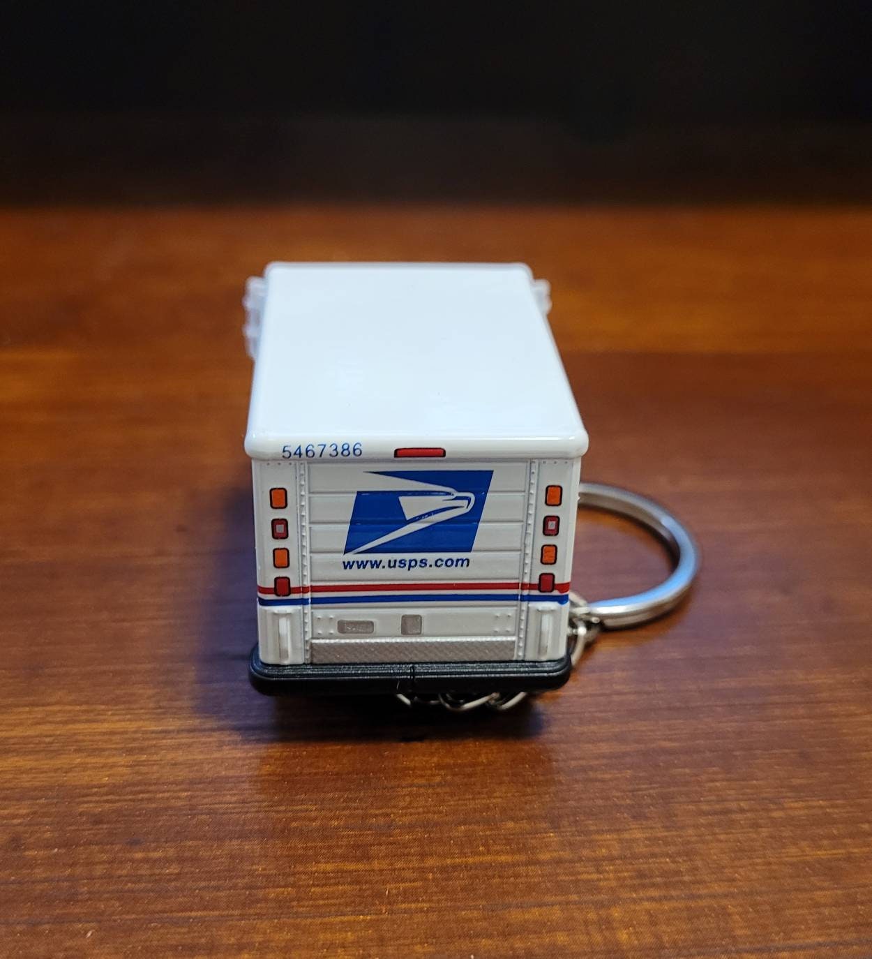Mail Truck Keychain - Etsy
