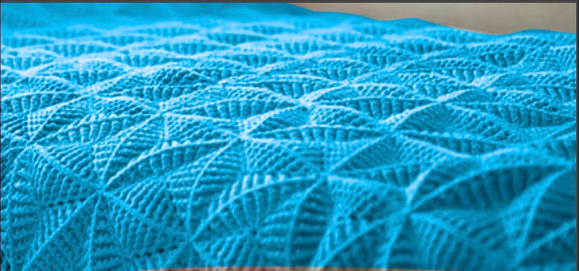 Triangles Motif Afghan Crochet Pattern: Written Pattern and Video ...
