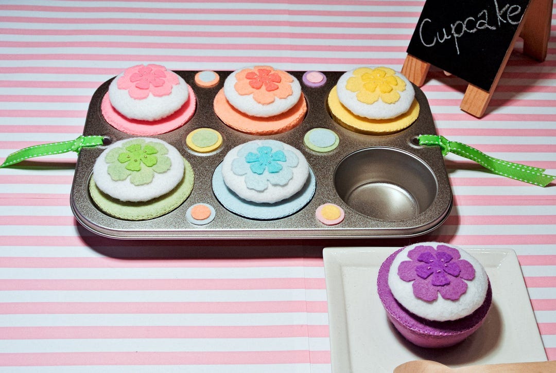 Felt Cupcake Set -6 Flower Cupcakes. Felt Food, Felt Cupcake, Felt Toys ...