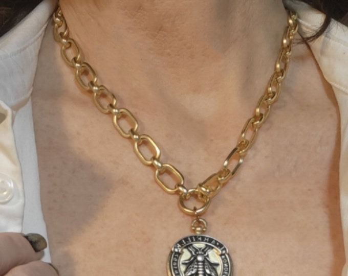 Chunky Gold Necklace, French Bee Coin Pendant on Chunky Oval Link Chain ...