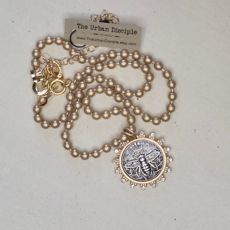 Queen Bee Necklace - Etsy