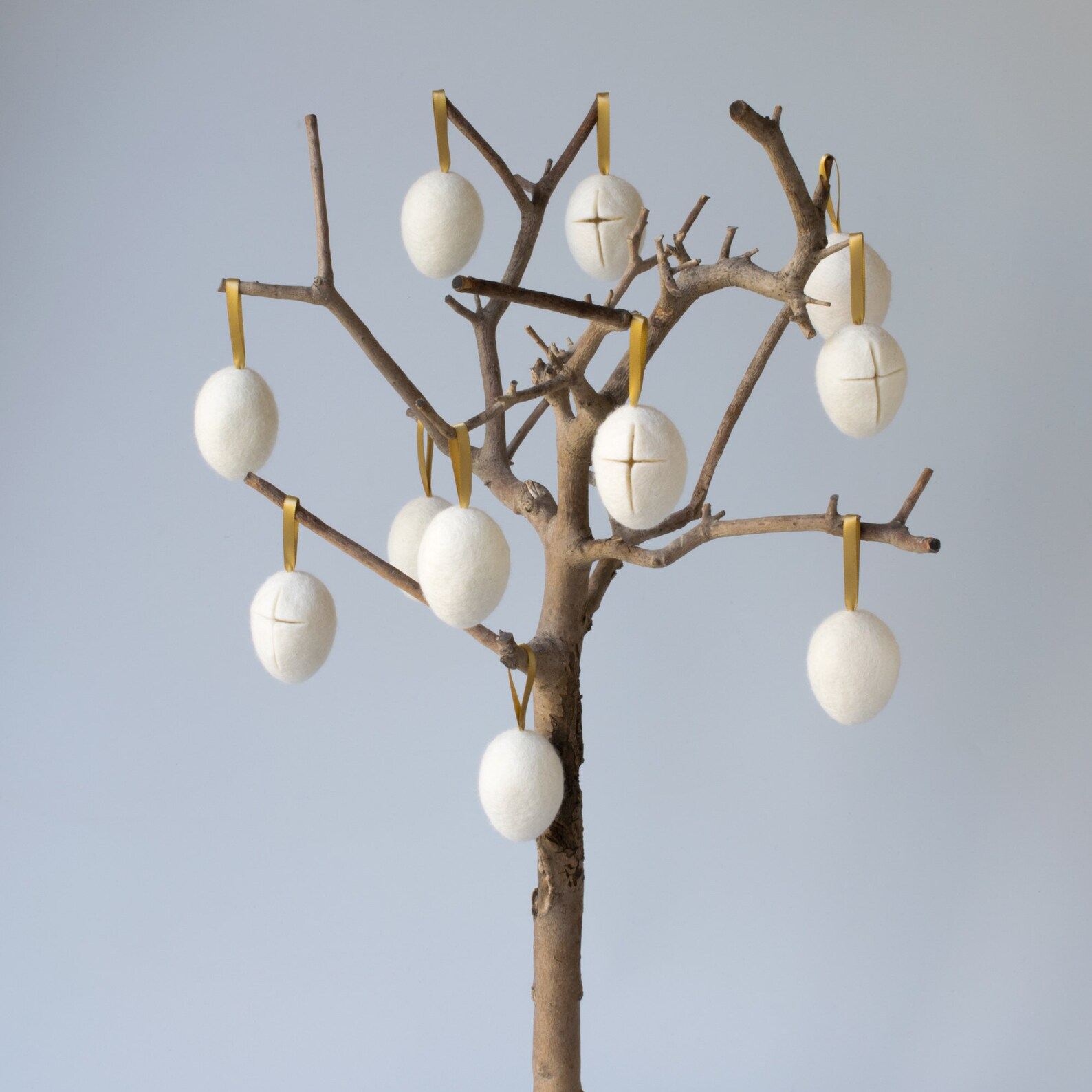 White Egg Tree Decorations. Natural Merino Wool Felt Egg - Etsy