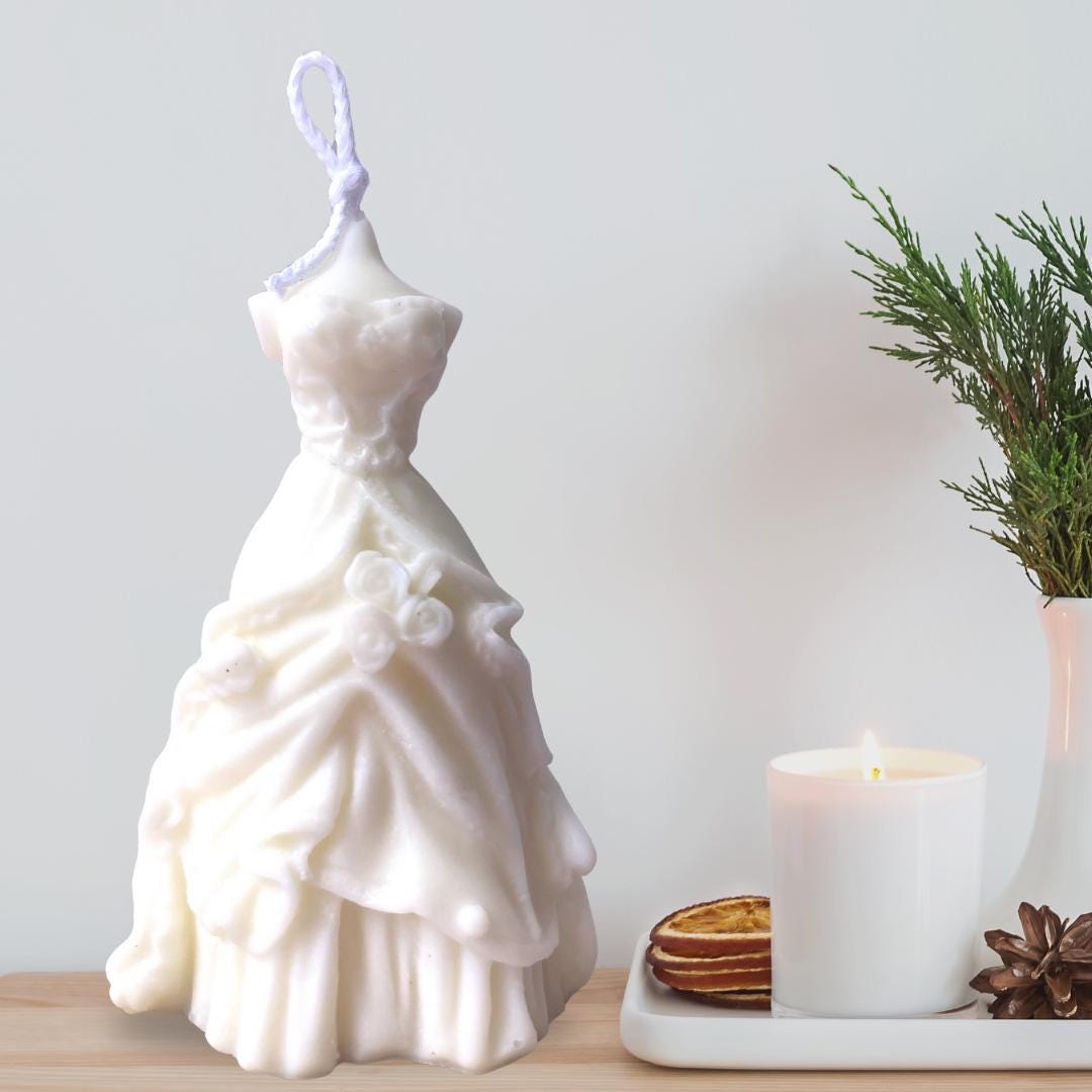 Wedding Dress Candle: Handmade Beeswax Blend, Black Raspberry & Vanilla ...