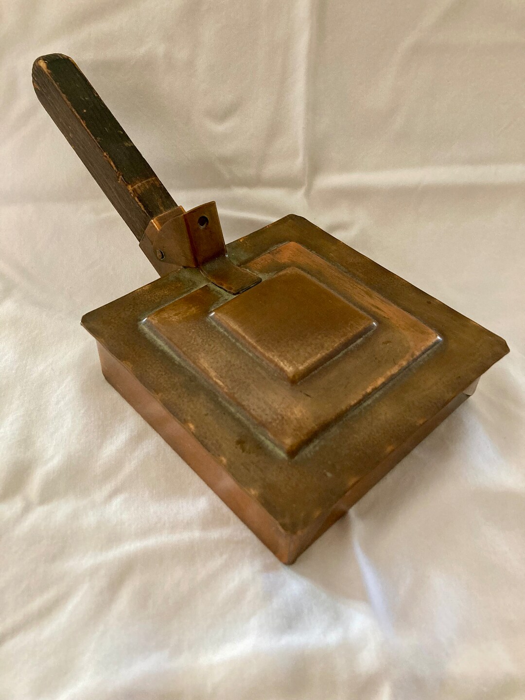 Antique, CRAFTSMEN INC. Copper Silent Butler, Crumb Box - Etsy