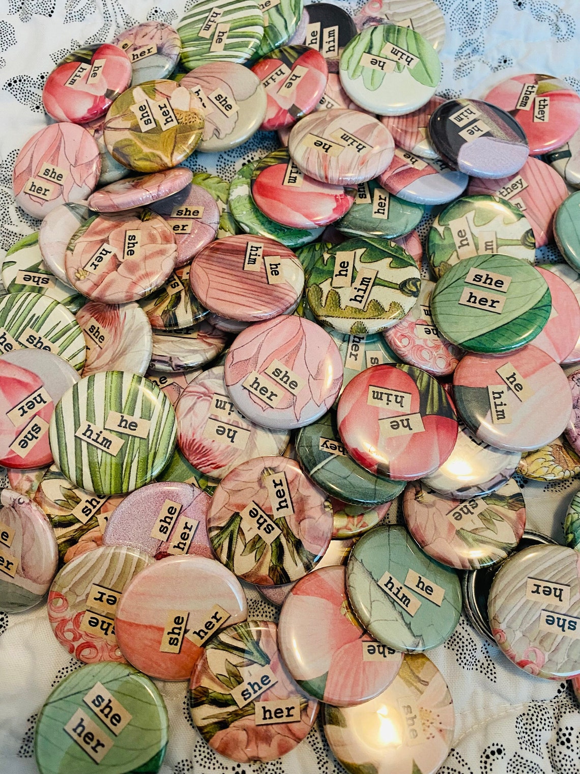 Bulk Pronoun Badges (collage Style), Bulk One-inch Mini Badges, Back to ...