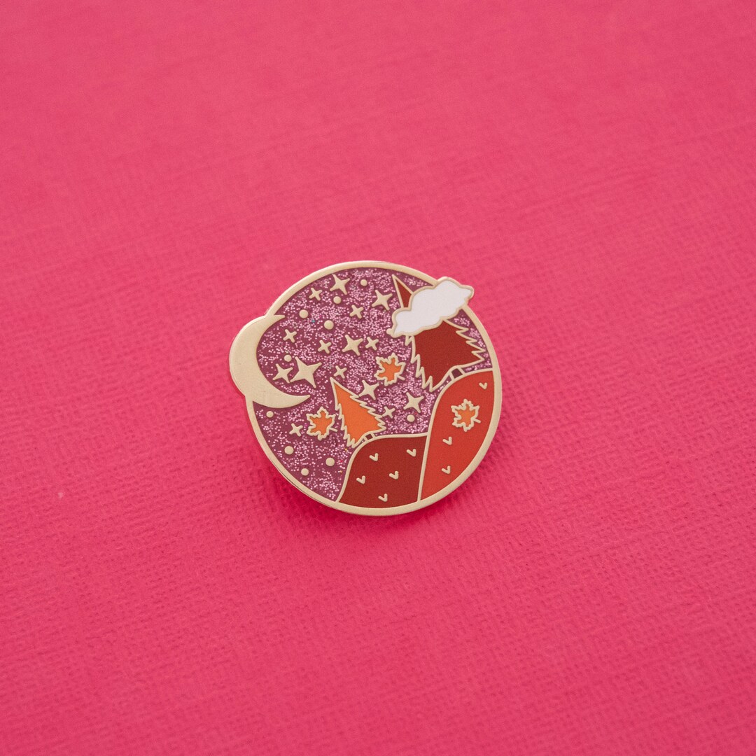 The Autumn Court Enamel Pin GLITTER VARIANT - Etsy