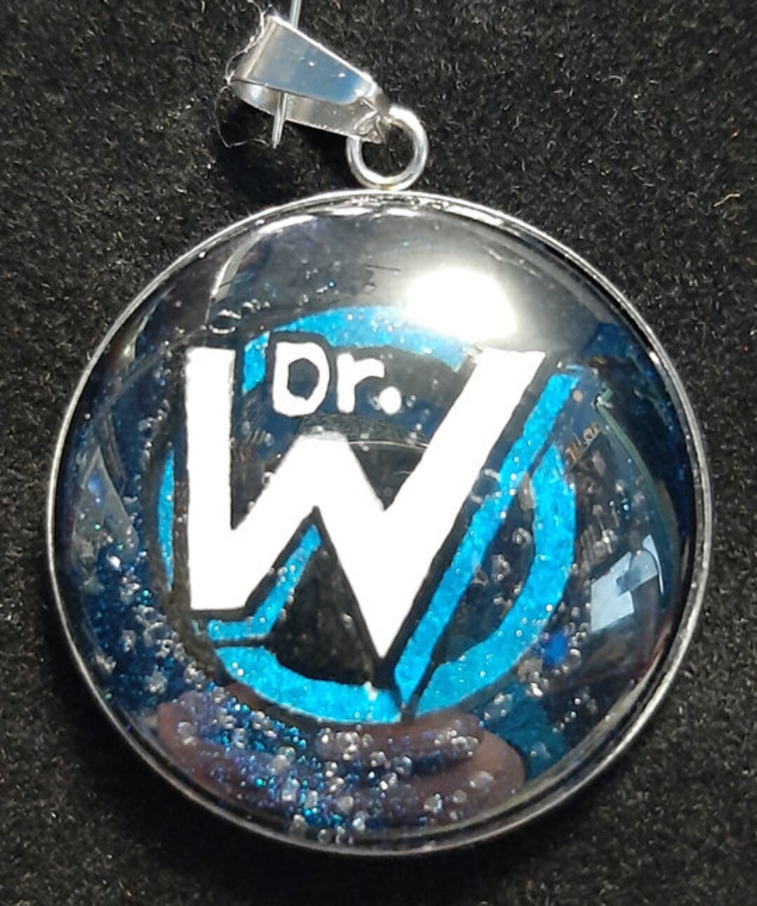Mega Man classic Dr. Wily Symbol Pendant - Etsy