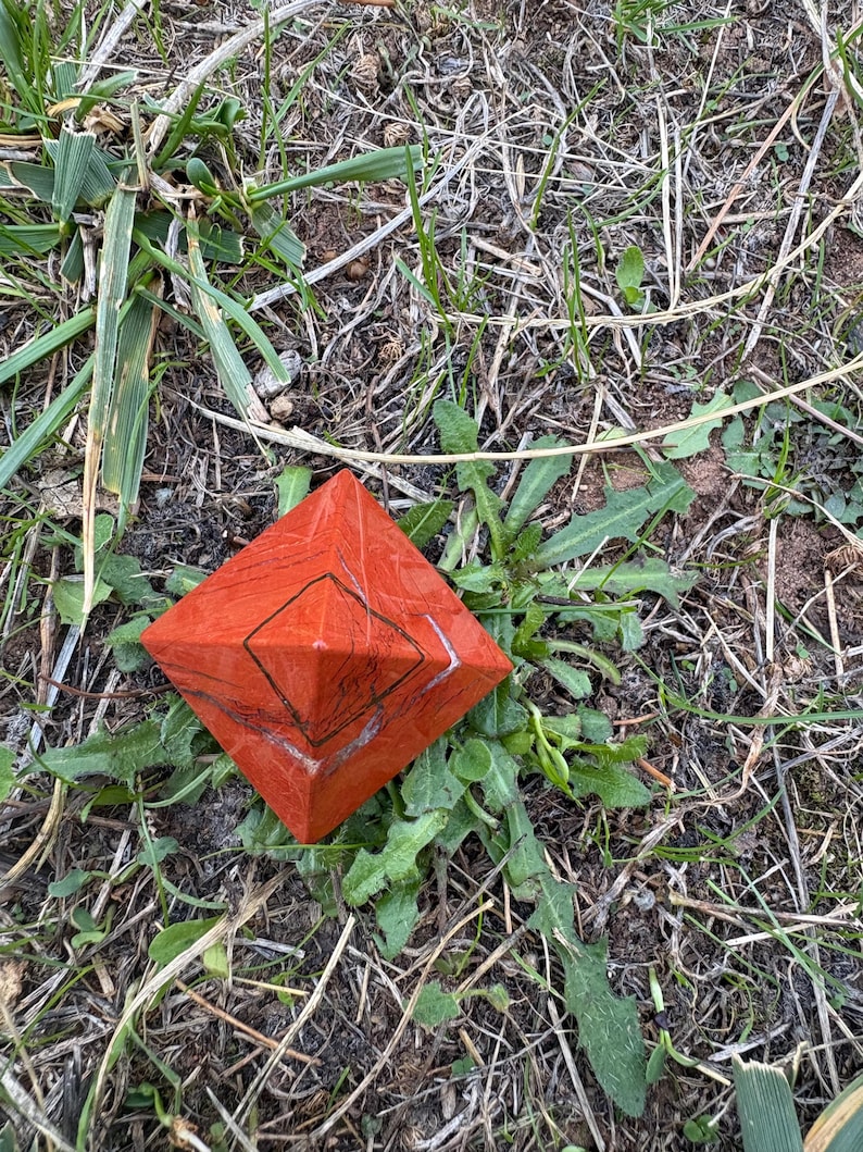 Red Jasper Crystal Pyramid: Sacred Geometry Red Stone - Etsy