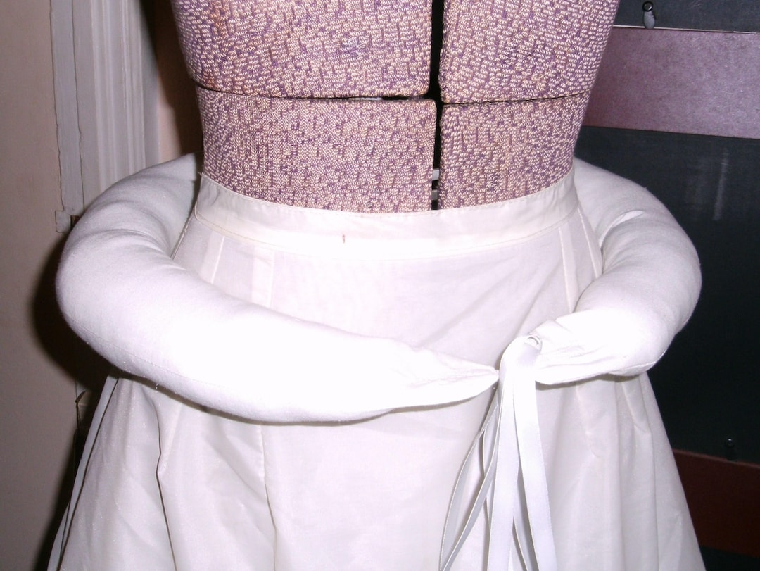 Bum Roll for Elizabethan Tudor Renaissance Gown Dress - Etsy