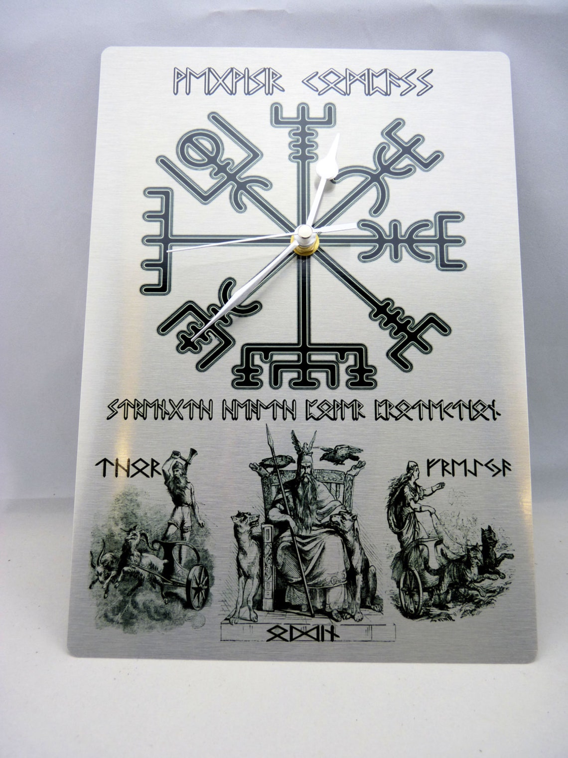 New: Viking RUNE Wall Clock With Lucky Vegvisir COMPASS, Can Be ...