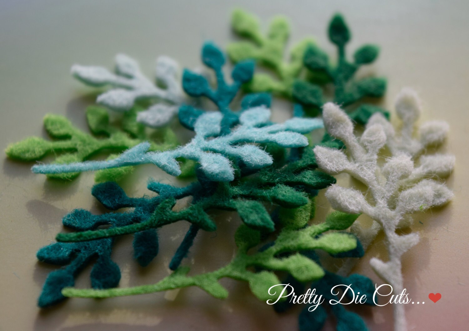 Felt Cloth Book: 5 * Craft It Bake It | Felt Leaves, Leaf
