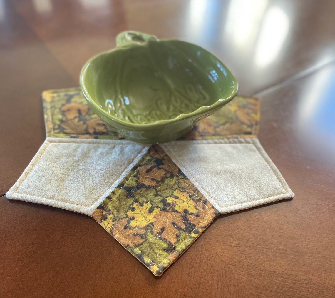 Falling Leaves Quilted Table Topper Fall Mug Rug Fall Leaf | Etsy