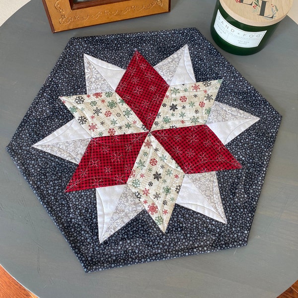 Christmas Table Toppers Quilted - Etsy